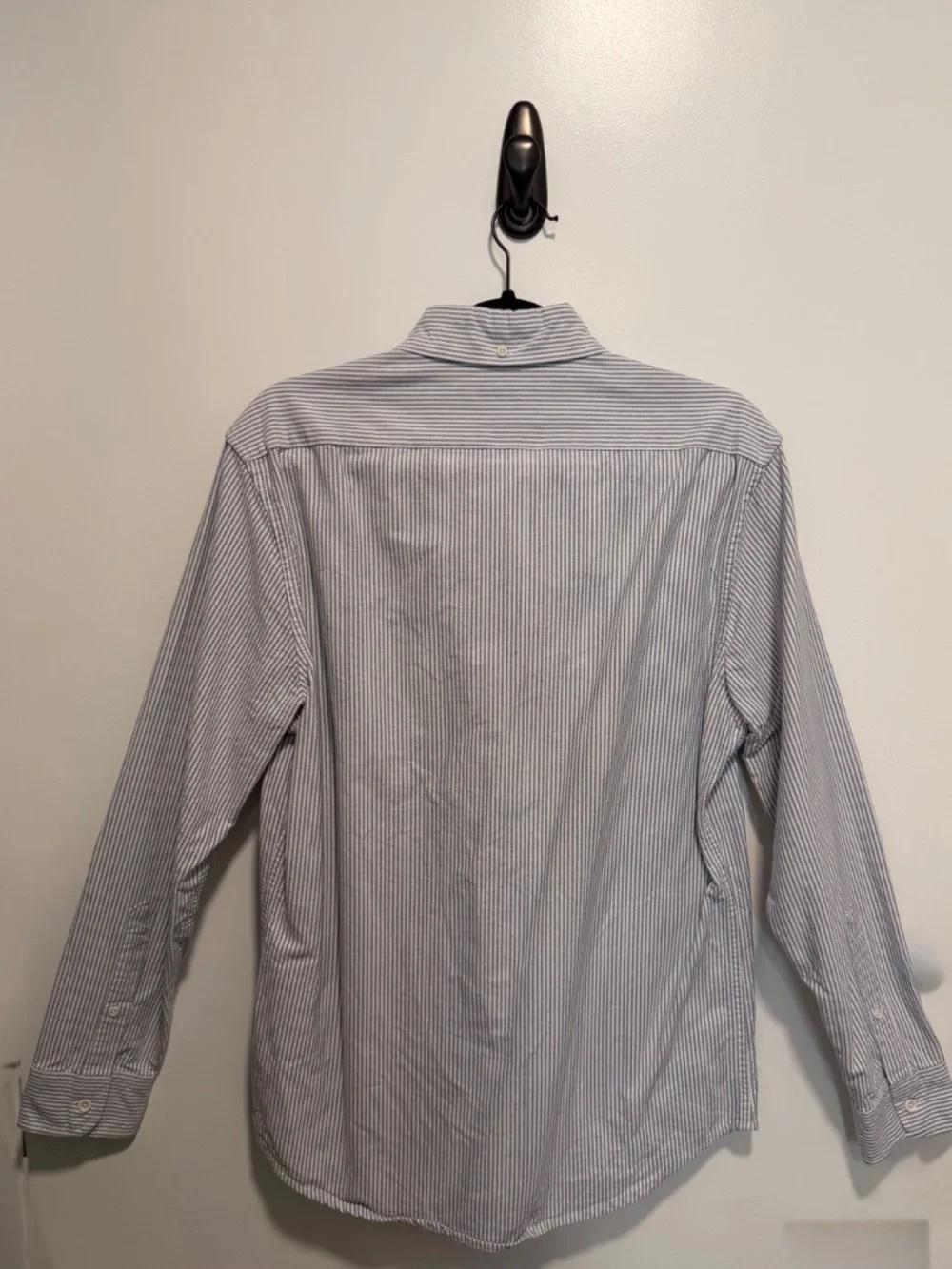 Taylor Stitch | Shirts | Taylor Stitch The Jack In Navy University ...
